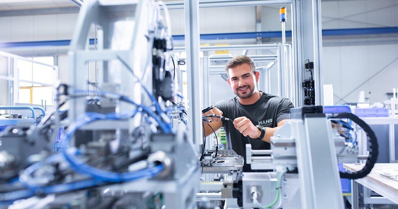 Apprenticeship as Industrial Mechanics at the HAHN Automation Group